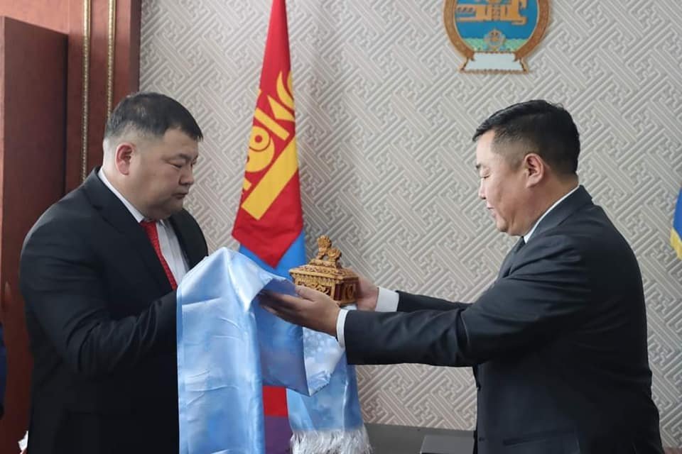 Архангай аймгийн Засаг даргаар Б Цэрэннадмидыг томилжээ